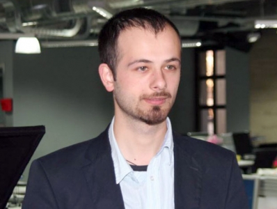 ვახუშტი მენაბდე - ახალ პროექტში ჩაიწერება პრემიერის პარლამენტში ...