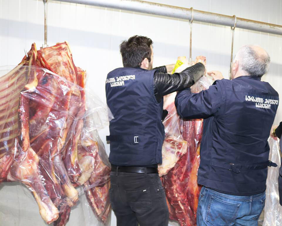 National Food Agency has seizes 1 ton of expired and suspicious meat
