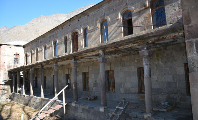 სტეფანწმინდაში ალექსანდრე ყაზბეგის სახელობის ისტორიული მუზეუმის ...