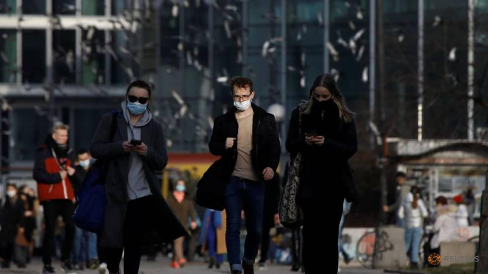 პოლონეთში კორონავირუსის 25 052 ახალი შემთხვევა გამოვლინდა, რაც ნოემბრის ...