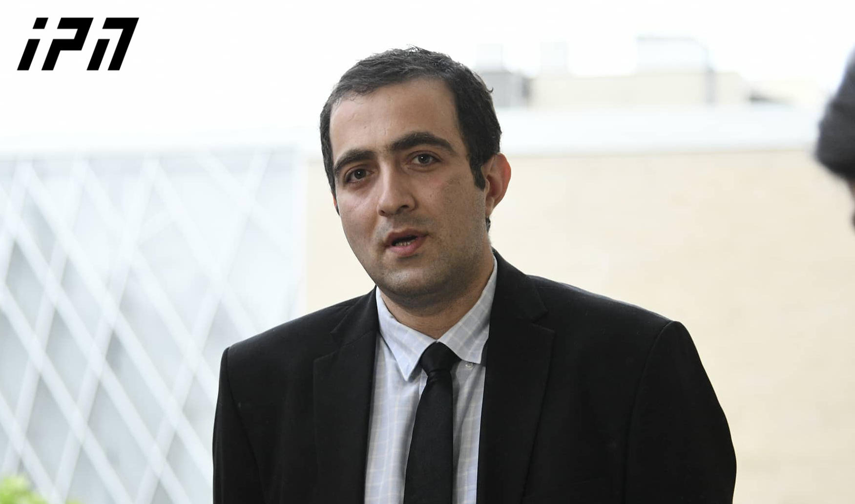 პროკურორის ინფორმაციით, საზოგადოებრივ ტრანსპორტში, ქმრის მიერ მოკლულ ...