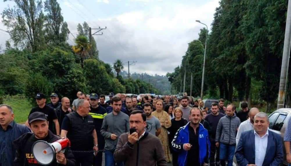 სოფელ ბობოყვათში მოსახლეობამ აქცია გამართა