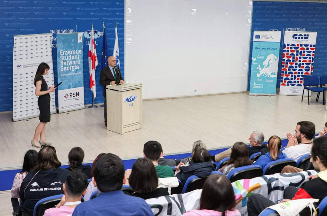 IBSU-მ სამხრეთ-აღმოსავლეთ ევროპის რეგიონული პლატფორმის საერთაშორისო ...