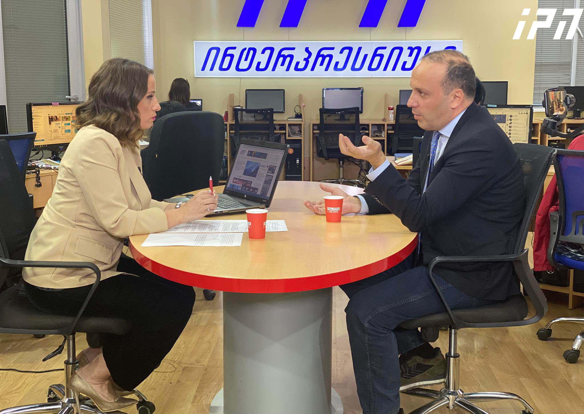 ლევან გოგიჩაიშვილი ღარიბაშვილის პარლამენტში გამოსვლისას „ქართული
