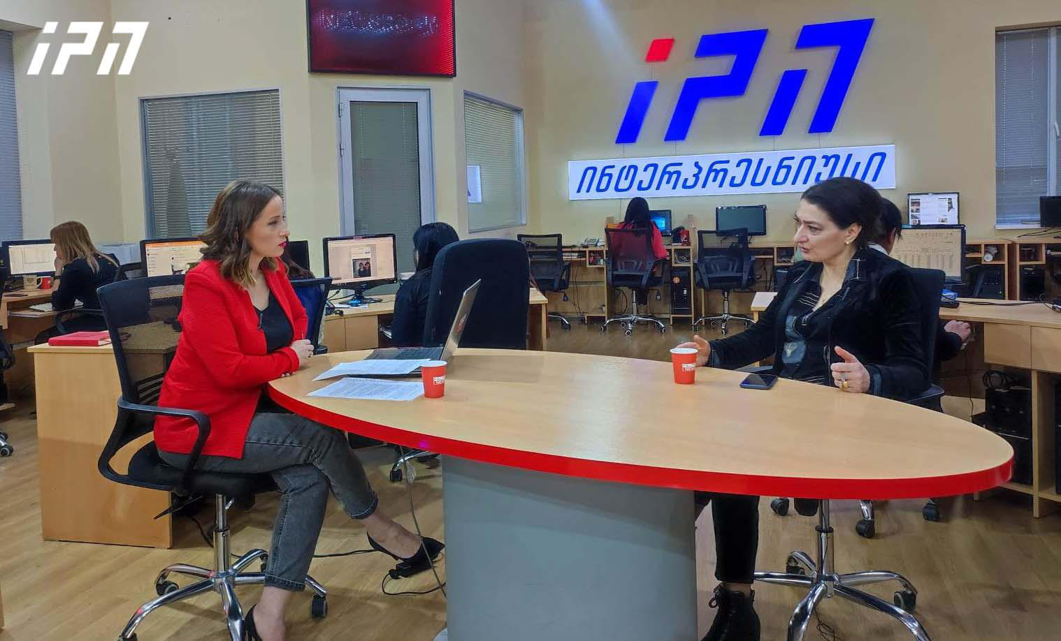 თაკო ჩარკვიანი პატარკაციშვილი ფოჩიანი კანფეტი იყო ივანიშვილთან